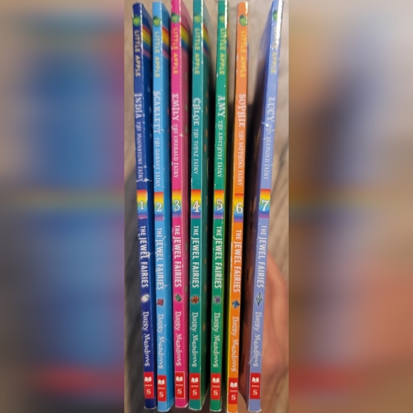 Scholastic | Other | Rainbow Magic Fairy Collection By Daisy Meadows ...